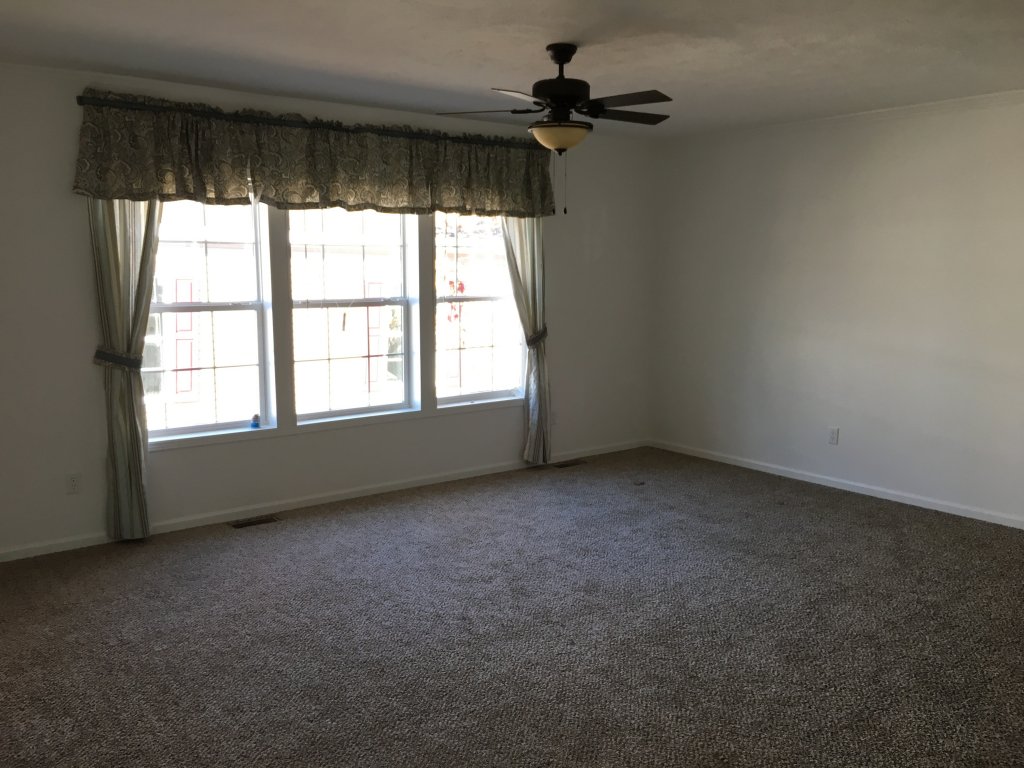14 x 20 Living Room